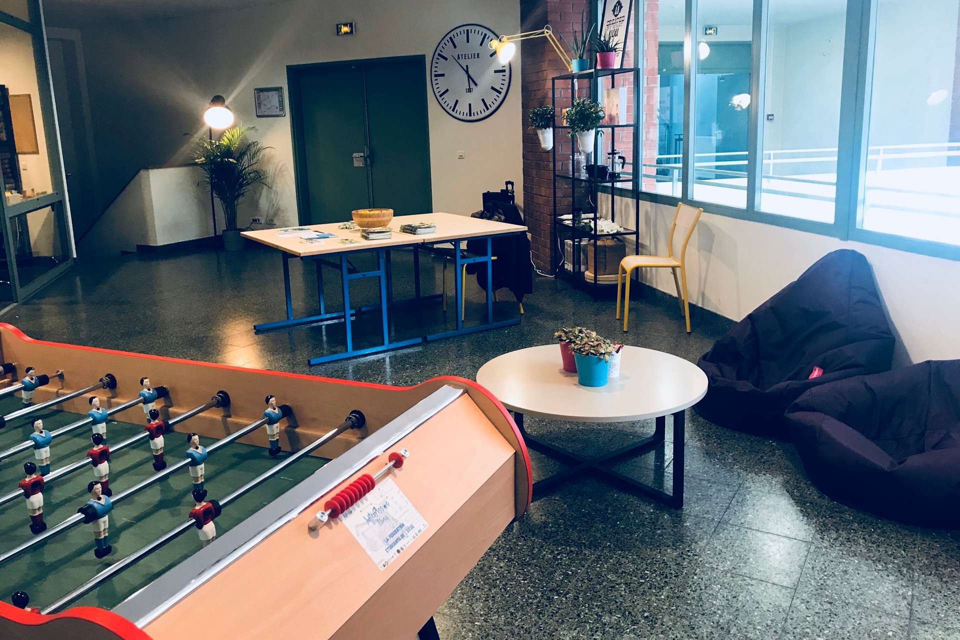 Projet - Permettons la création d'AGORAé: espaces d'échange et de ...